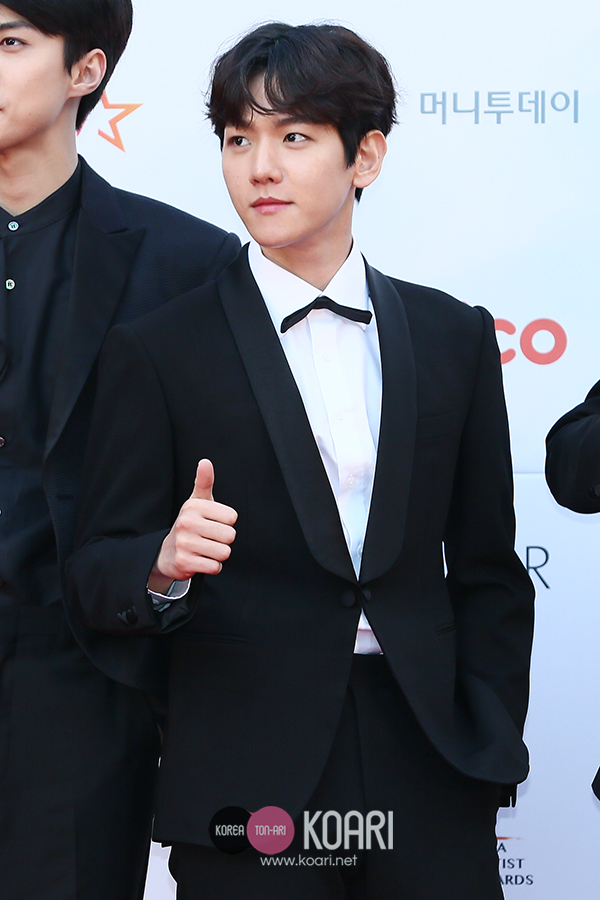 [Photo] EXO、2017AAAにて大賞を受賞 - 韓国エンタメ・トレンド情報サイトKOARI(コアリ)